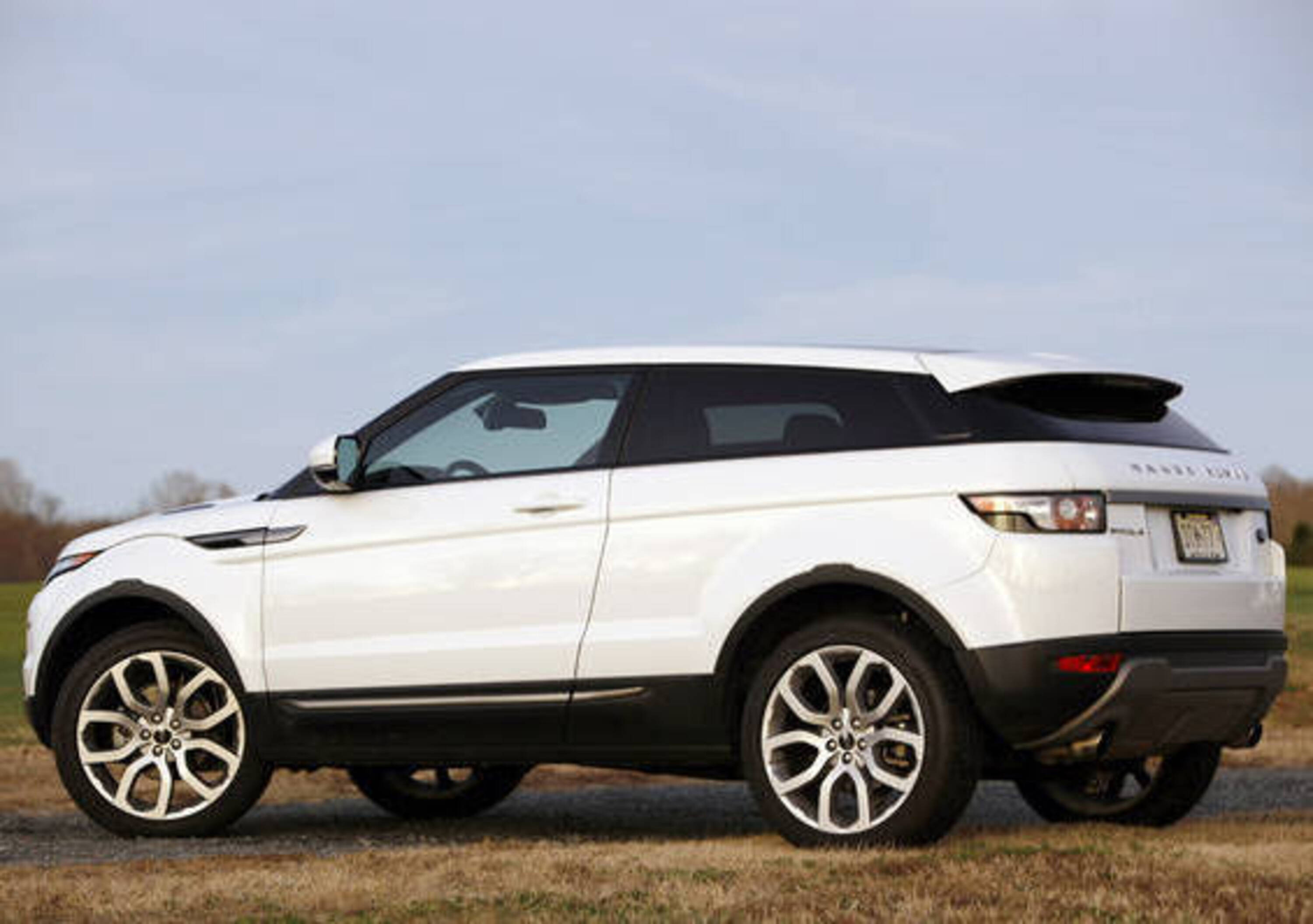 Range Rover Evoque: in produzione 24 ore su 24 - News - Automoto.it
