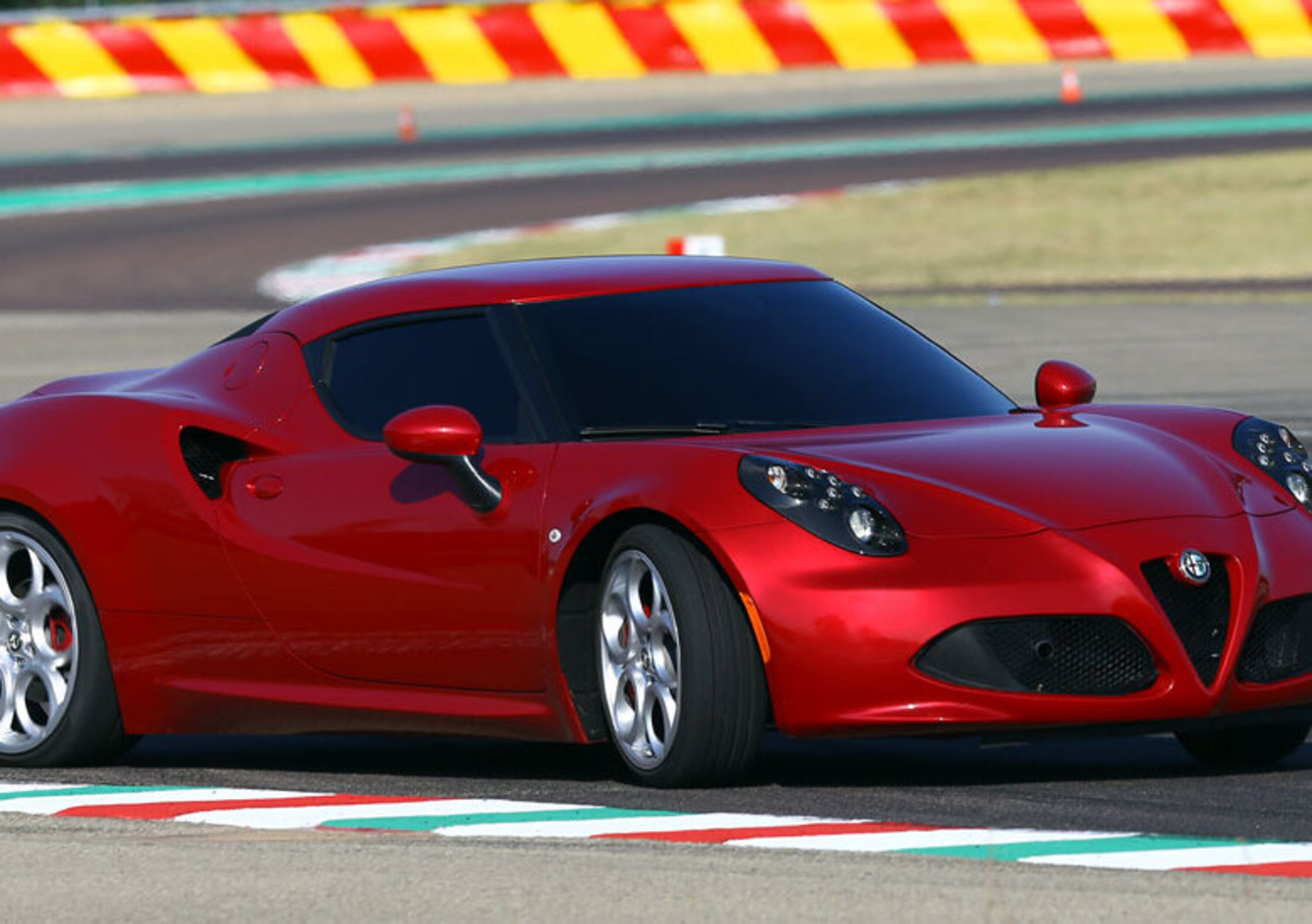 Alfa Romeo 4C - Prove - Automoto.it