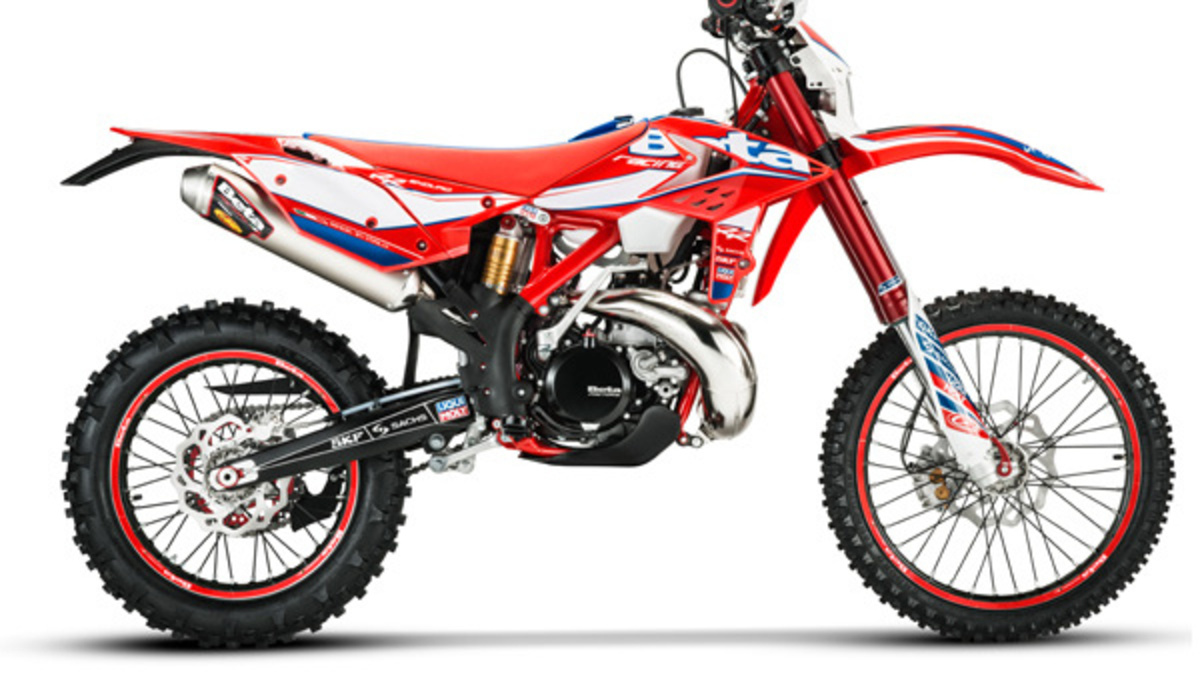 Betamotor RR 300 2T Enduro Racing (2017), prezzo e scheda tecnica - Moto.it