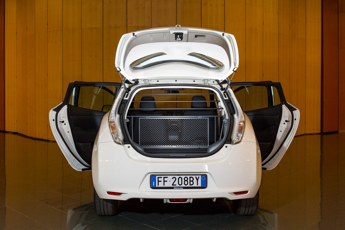 Nissan Leaf Van, commerciale a emissioni zero - News - Automoto.it